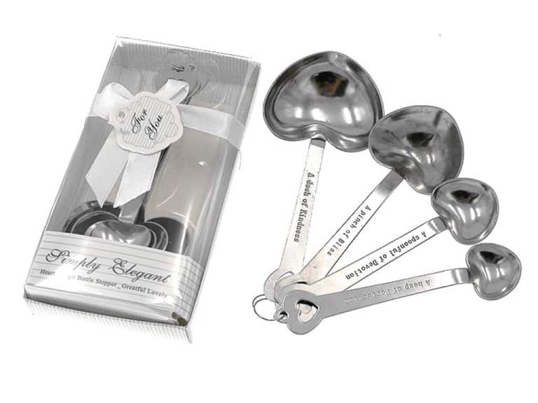 27 Gift Idea's For Your Boyfriend’s Mom This Holiday Season | ChatterSource