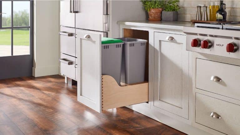 The 13 Best Kitchen Trash Cans [For Any and All Kitchens] | ChatterSource