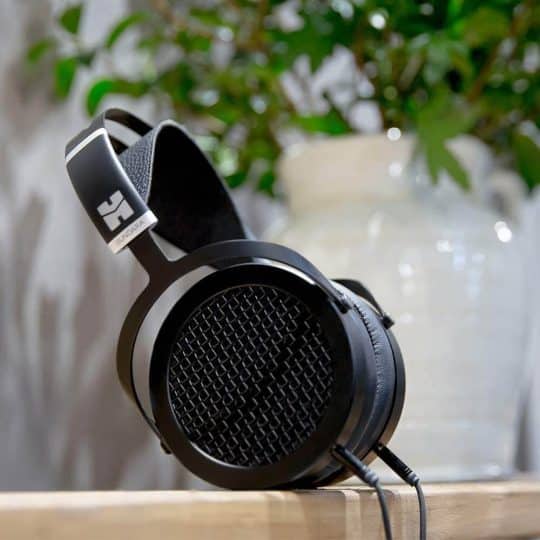 The 7 Best Open Back Headphones [Audiophile Guide]