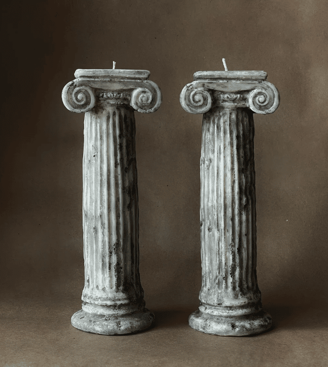 What Are Statement Candles and Our 13 Favorites | ChatterSource