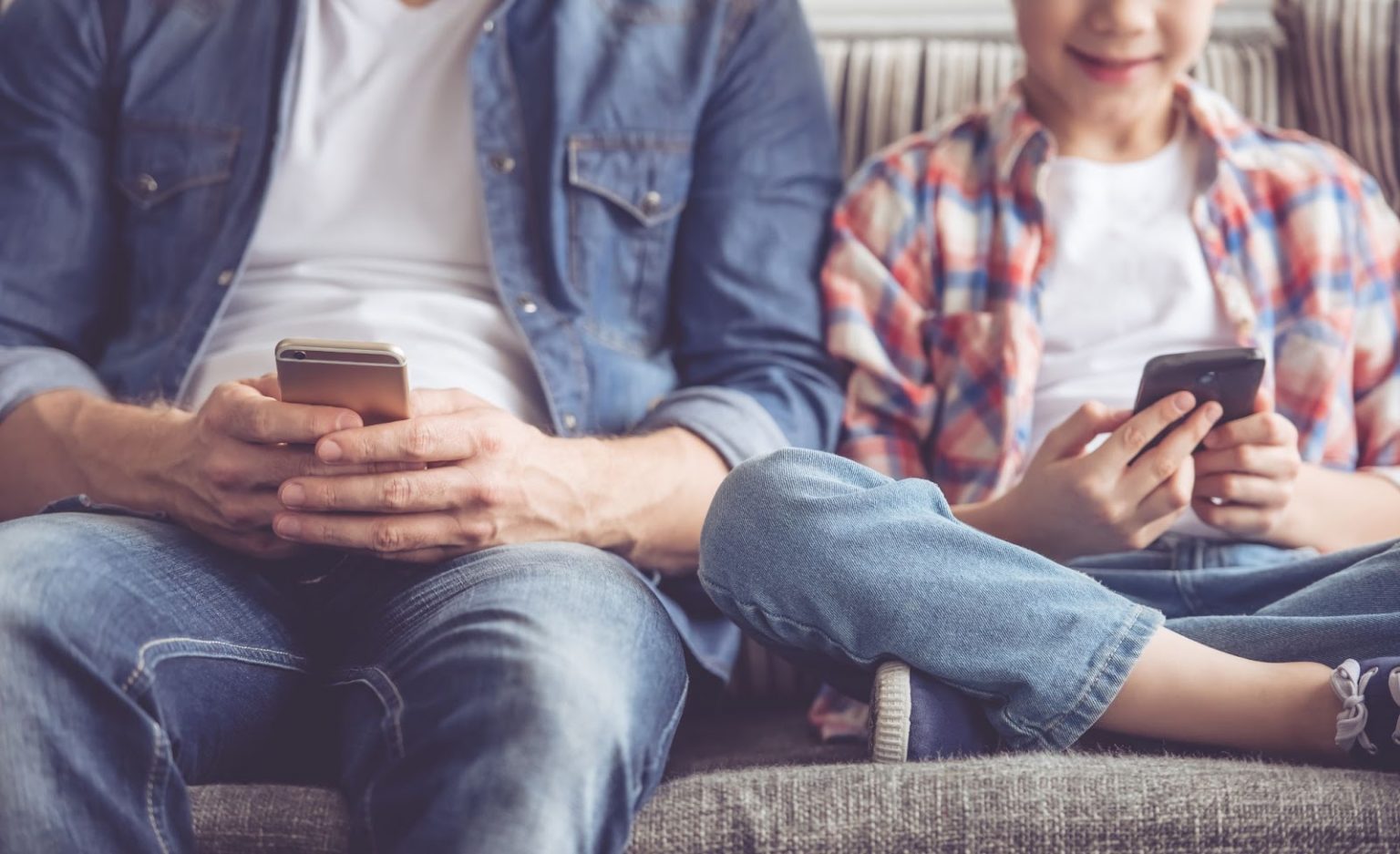 How To Reduce Your Child's Smartphone Addiction [With 6 Easy Tips ...