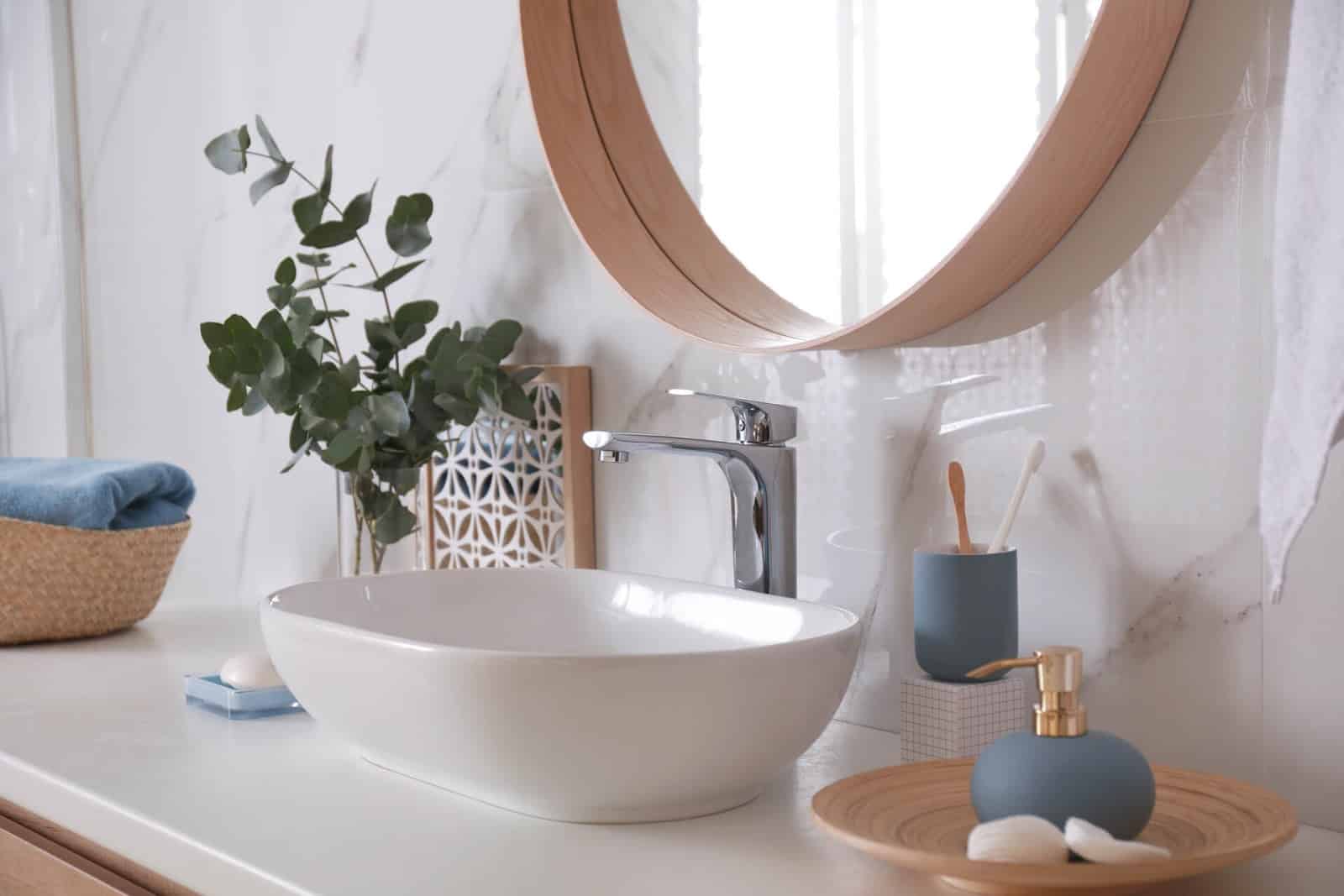 63 Bathroom Essentials That'll Spice Up Any Washroom | ChatterSource